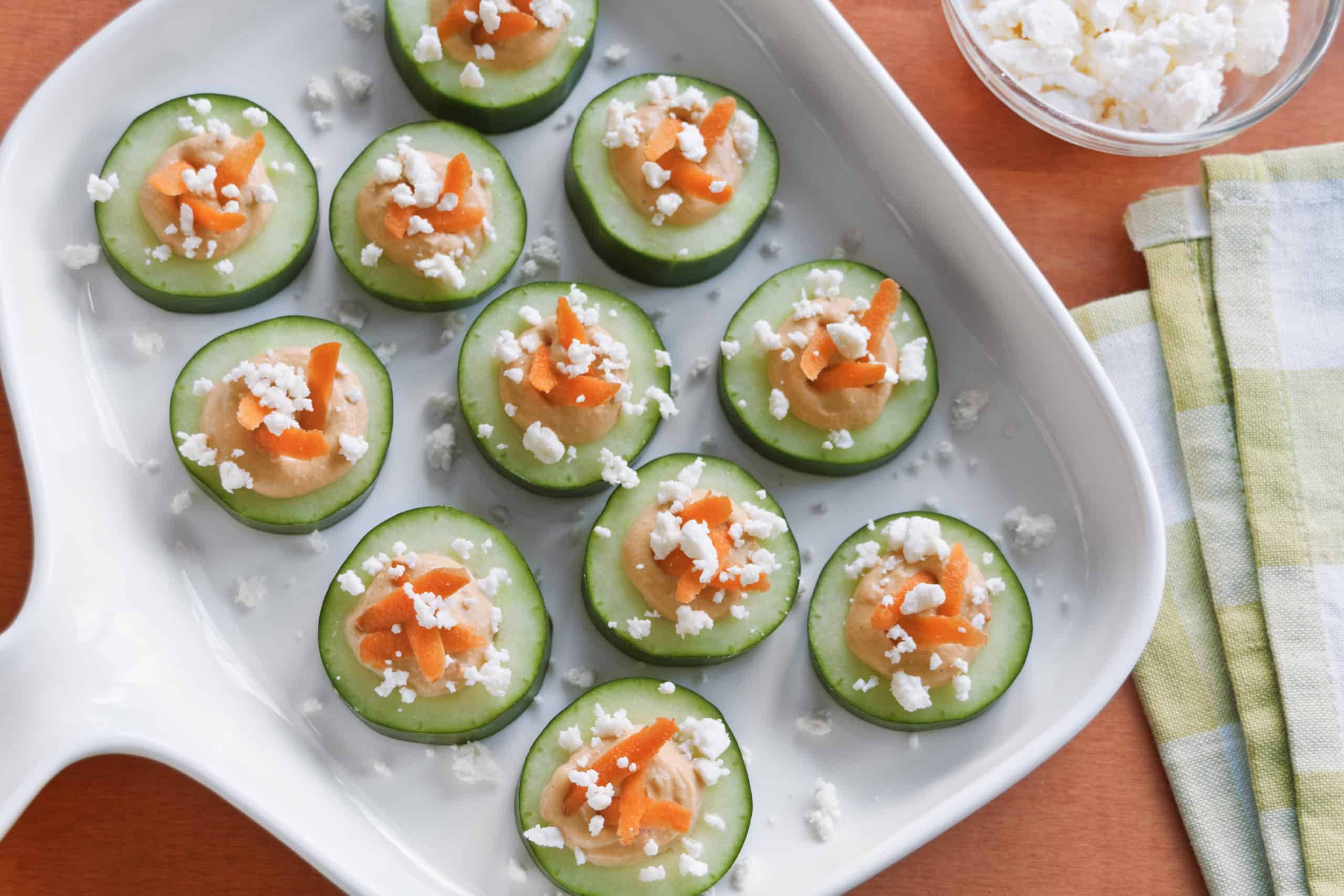 Roasted Red Pepper Hummus Cucumber Bites - Guiding Stars